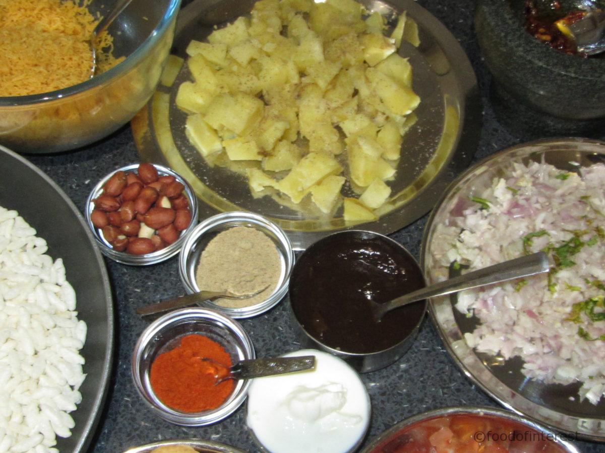 Bhel Puri | Mumbai Bhel Puri | Chaat Recipes – Food Of Interest